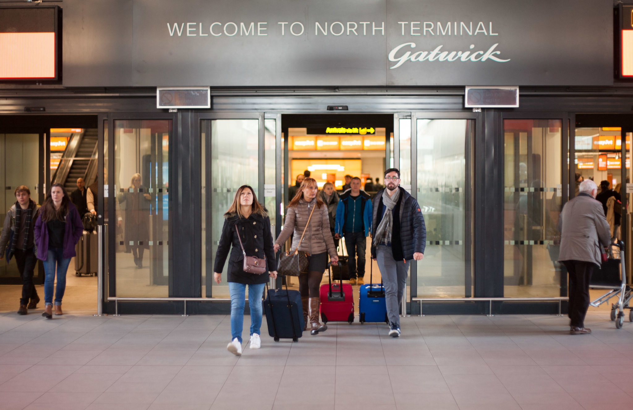 Gatwick Airport Drop-off Charges: How Much Does it Cost to Drop Off or ...