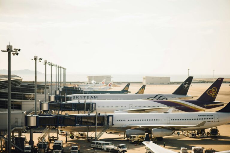 Comparing Airline Loyalty Programs: Which One Offers the Best Rewards ...